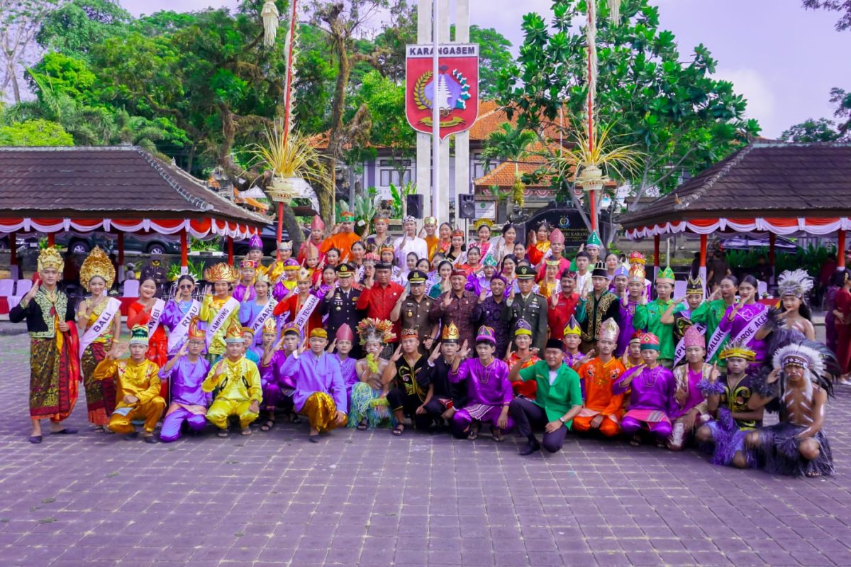 Upacara peringatan Hari Sumpah Pemuda ke 95 Tahun 2023 – Badan Kesbangpol Karangasem